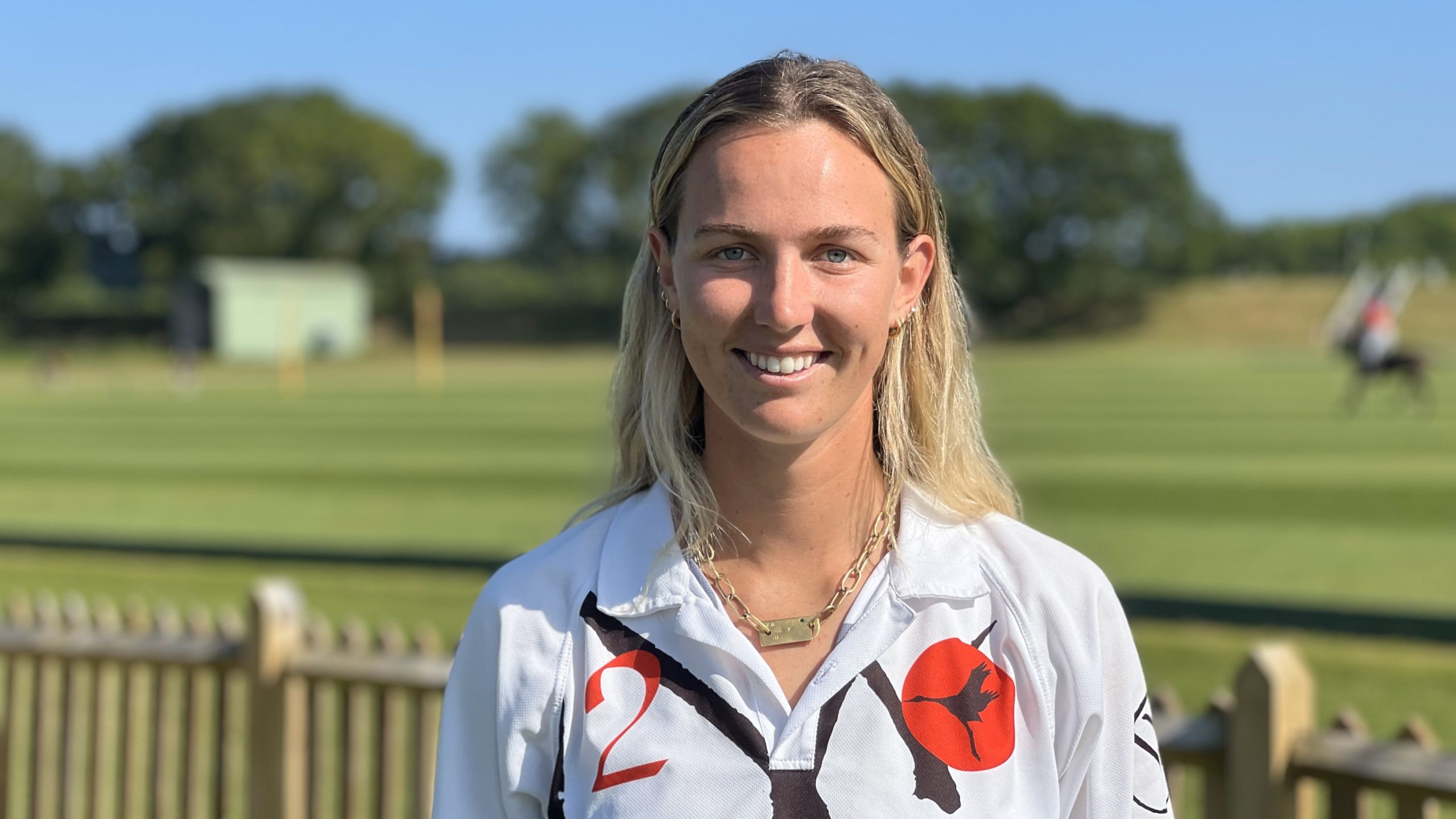 PoloLine.TV | Milly Hine - White Crane Black